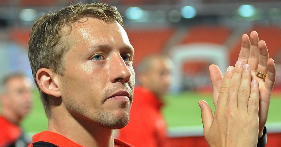 Lucas: I was close to Liverpool exit - Football365