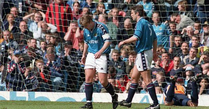 Who doesn't love a wonderful own goal? - Football365