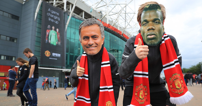 Talks at an 'advanced stage' to allow PL fans back in stadiums