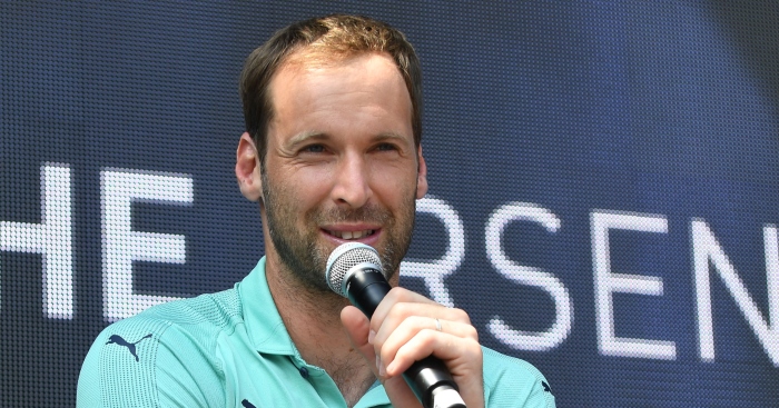 Petr Cech claims it's 'great' that Arsenal signed keeper - Football365