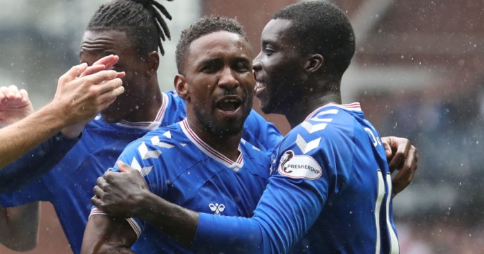Defoe insists football must take a back seat; salutes NHS 'heroes ...