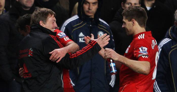 Klopp dedicates Liverpool title win to 'Stevie' and 'Kenny' - Football365