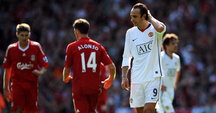 Berbatov lifts lid on Man Utd 'promise' Ferguson broke - Football365