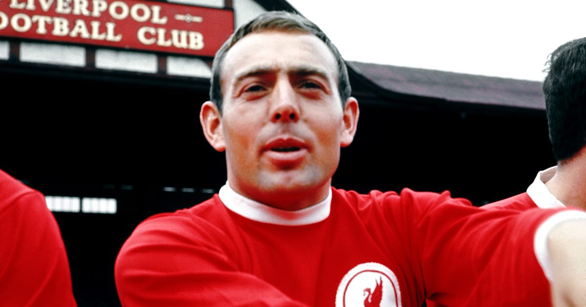 Liverpool and Scotland great Ian St John dies aged 82 - Football365