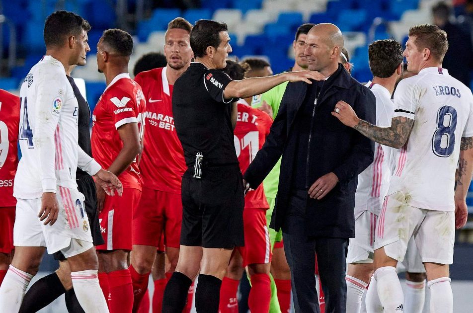 Zidane furious at referee call as Real Madrid title hopes hit
