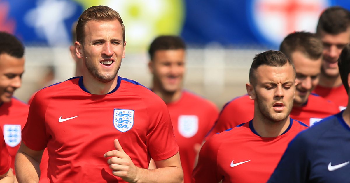 Understand and buy > kane in arsenal shirt > disponibile