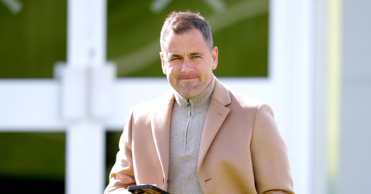 Cole names club 'in driving seat' to finish in top four as Arsenal, Man ...