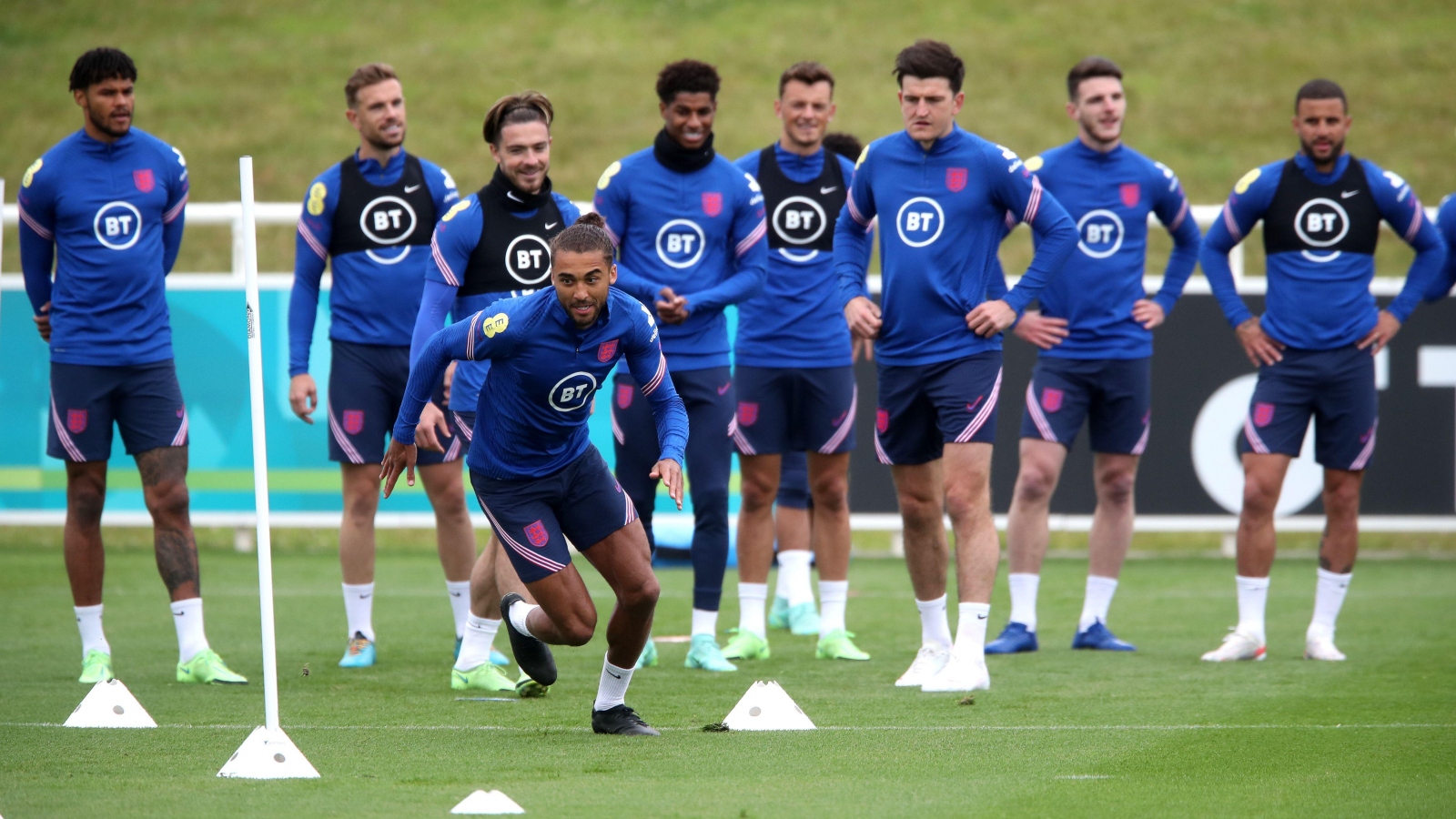 England striker 'tells his friends' he wants to join Arsenal 'over ...