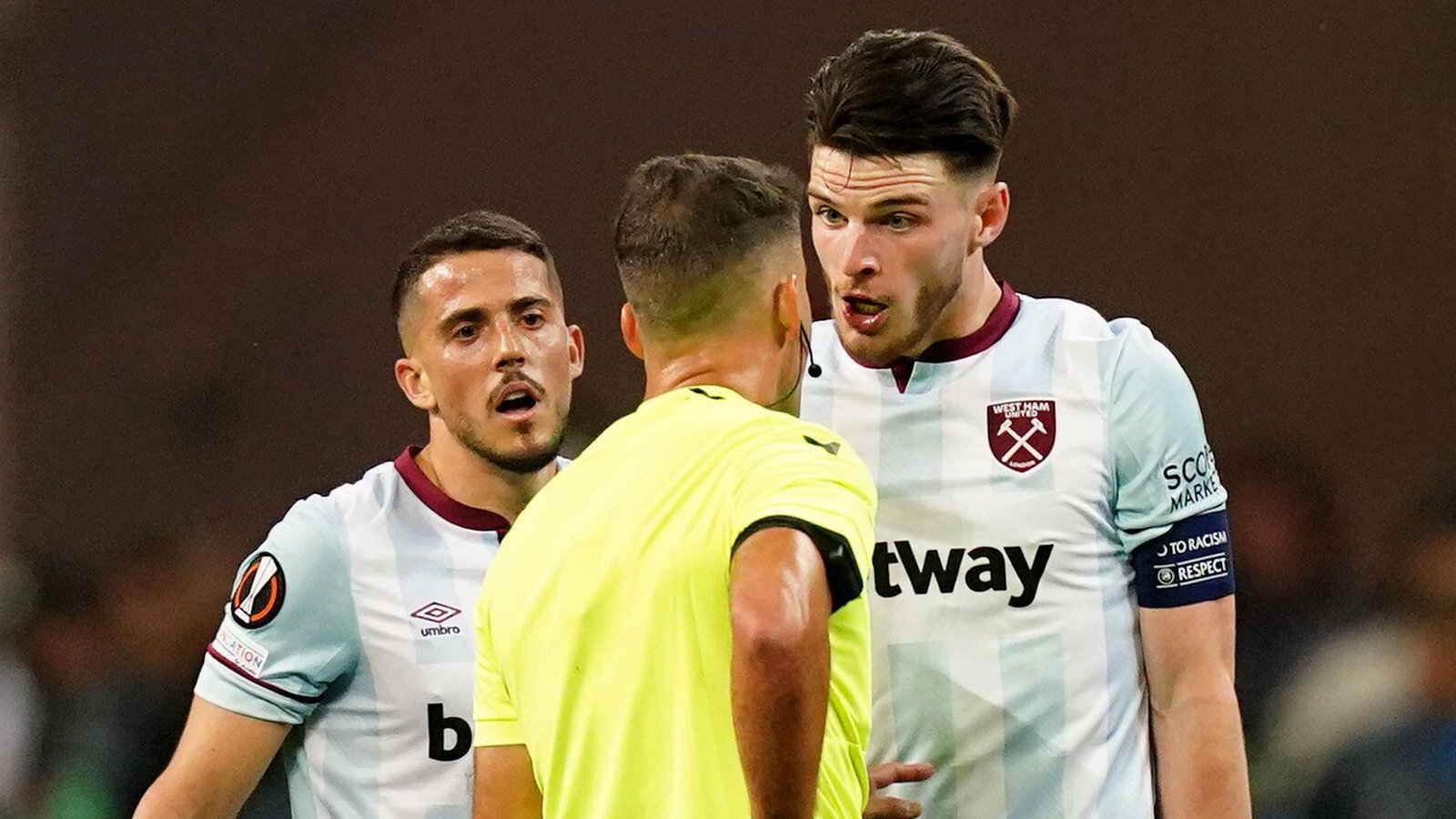 Moyes reveals West Ham stance on 'f***ing corruption' referee outburst ...