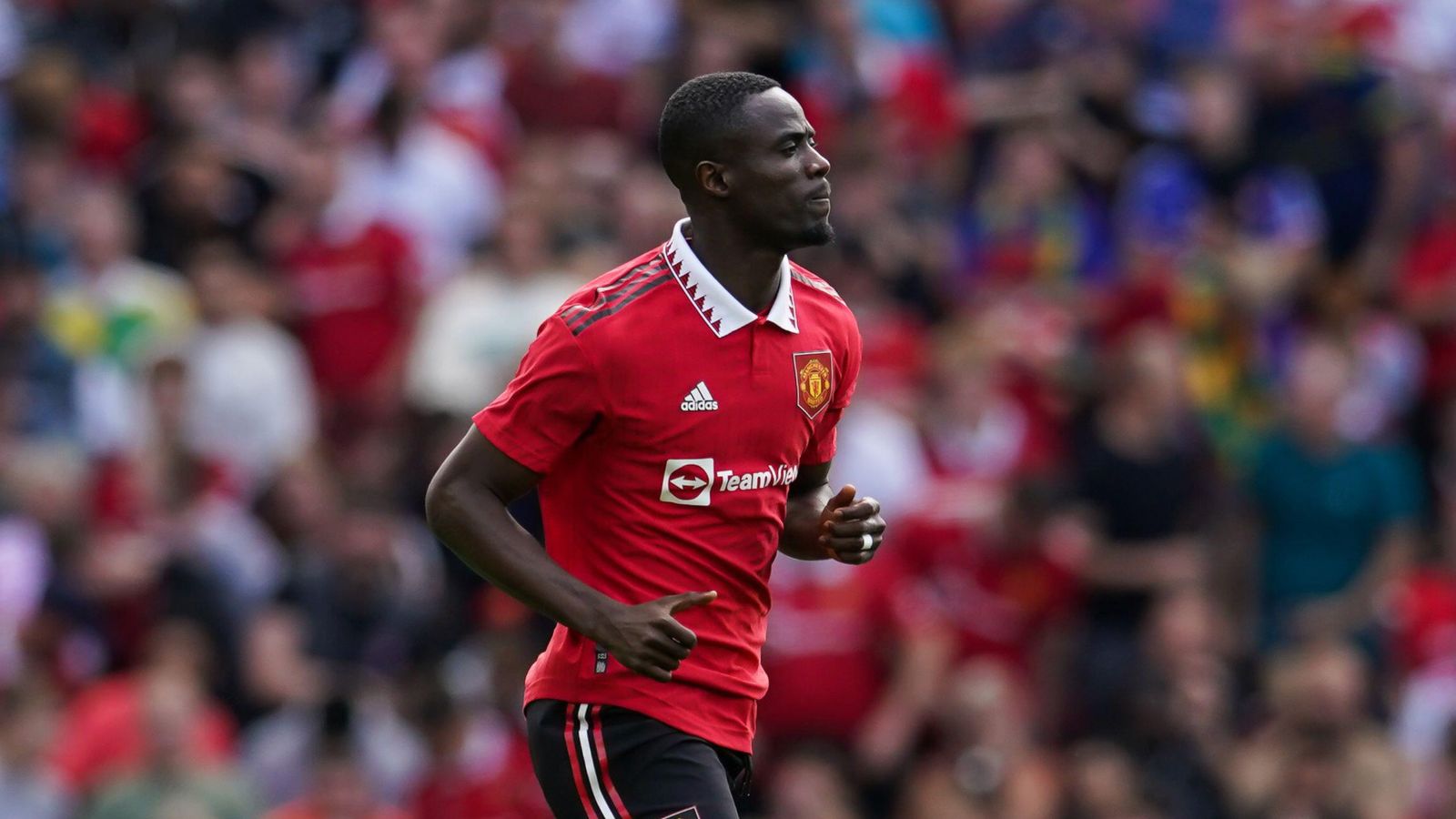 Man Utd defender 'one step away' from joining Mourinho's Roma on loan ...