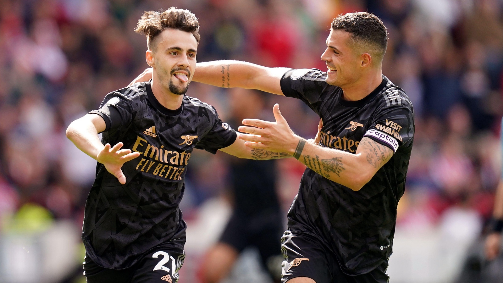 Pundit blasts 'irritating, confrontational, aggressive' Arsenal man who ...