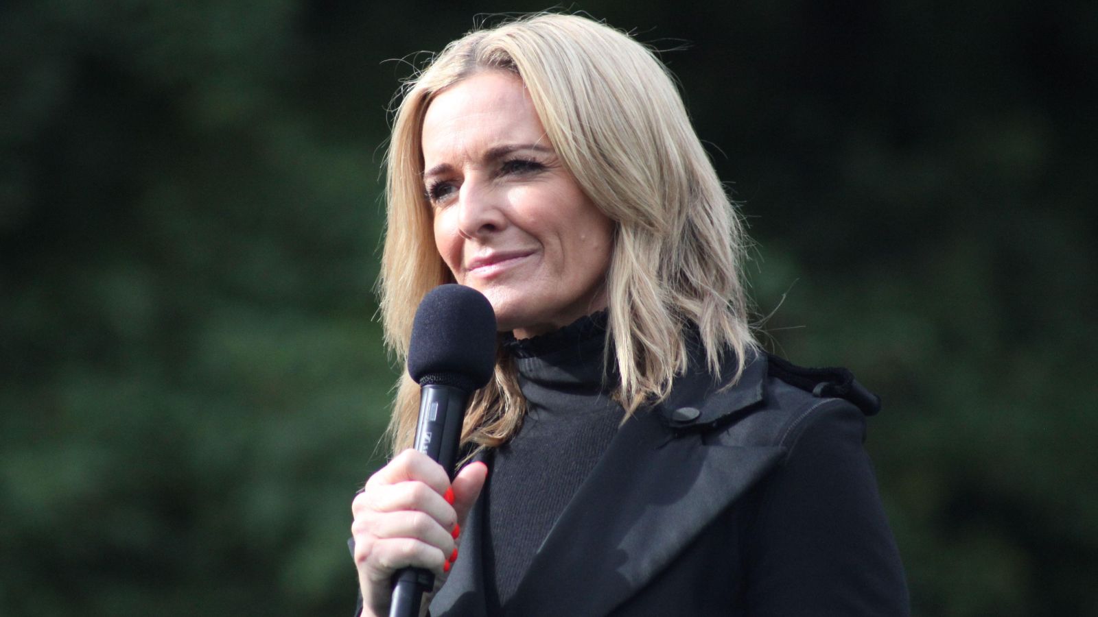 Richard Keys threatens 'libel action' after 'embarrassed' Gabby Logan ...