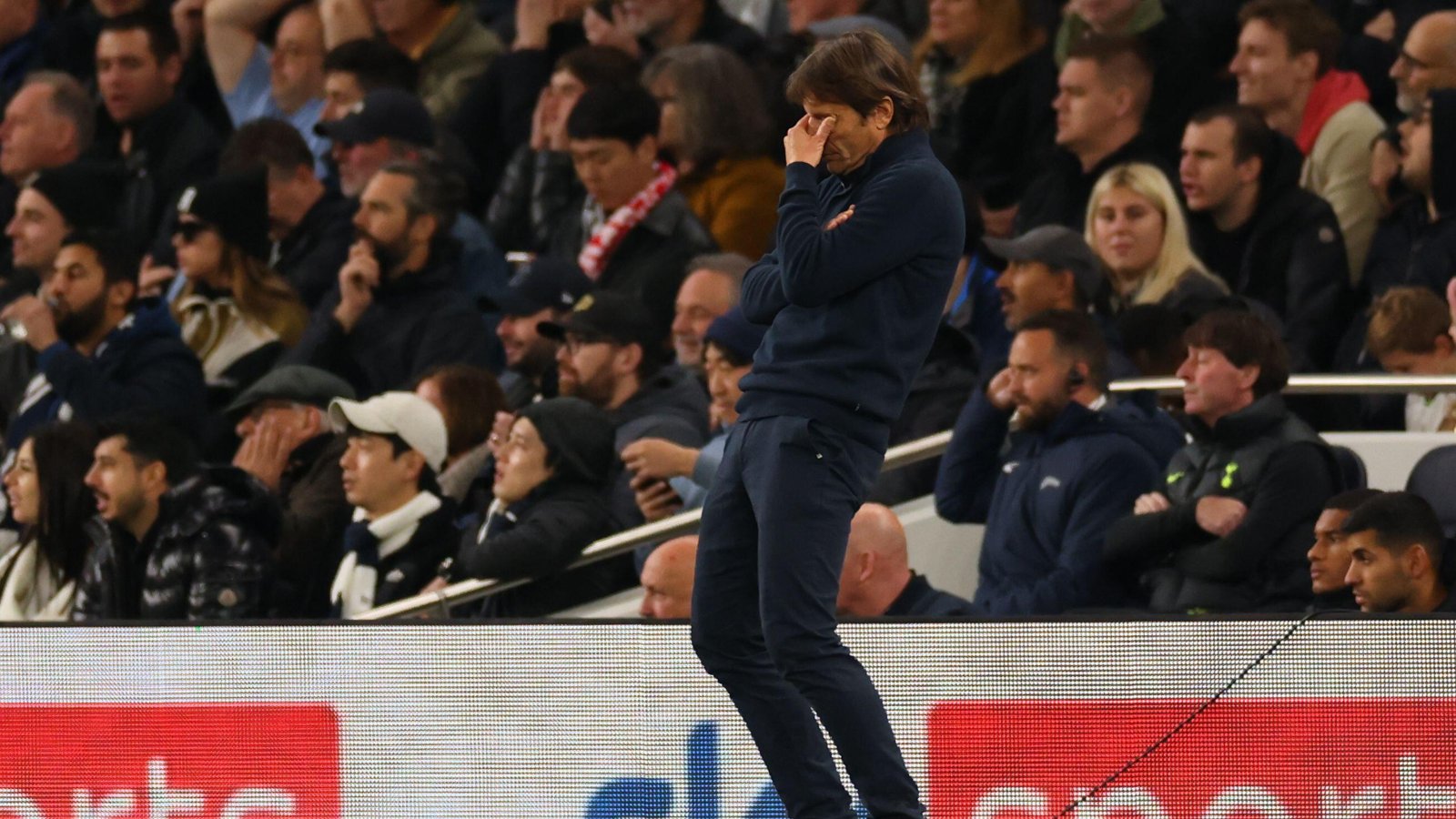 'I'd be patient with this guy' - Neville, Souness clash over Tottenham ...