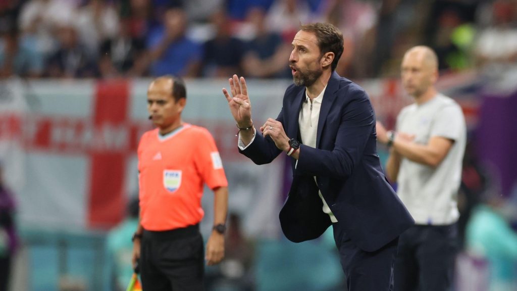 Only 'f**king morons' would boo England, 'clueless' Southgate, Foden ...
