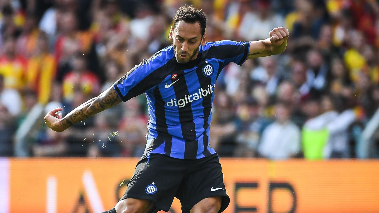 Arsenal And Aston Villa Especially Plot Deal For Serie A Star And