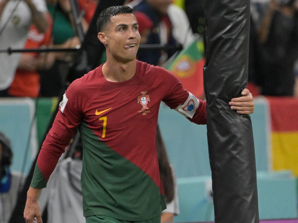 PSG snub 'difficult' Ronaldo signing as club president wishes ...