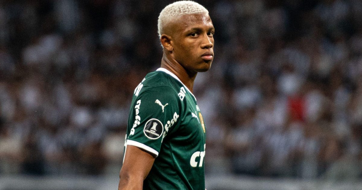 Nottm Forest secure 24th signing of 22/23 season as 'fantastic' ex ...