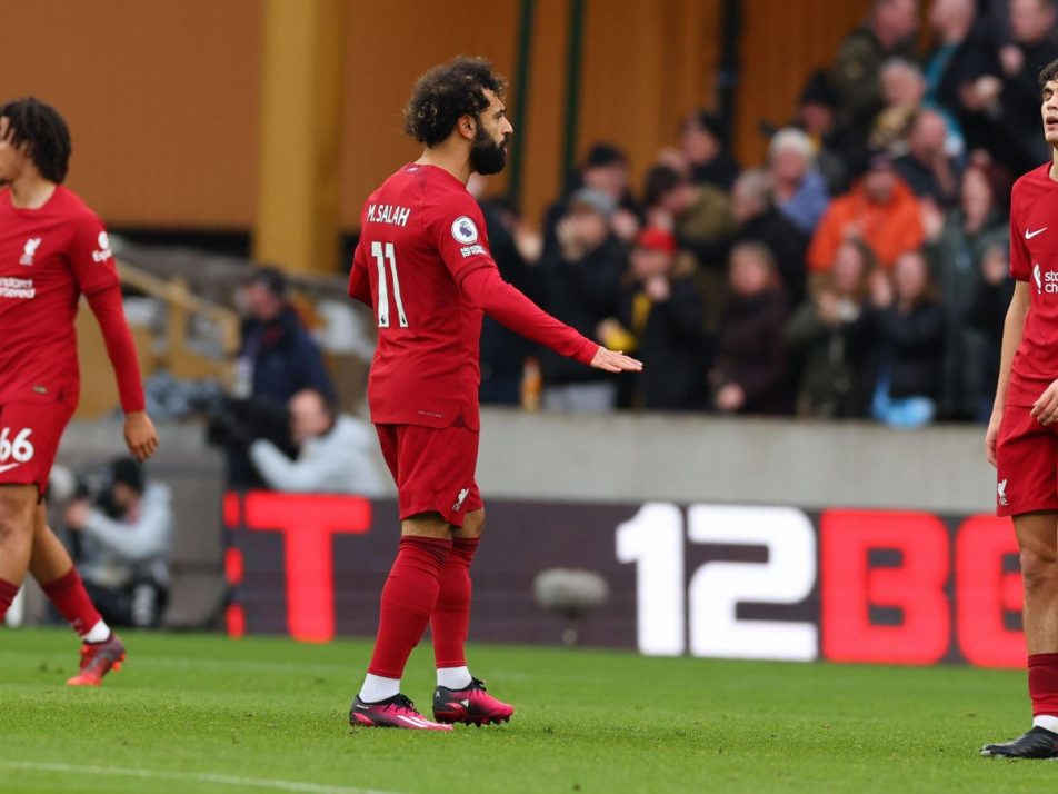 Liverpool rocked by 'absolutely bad' news as Klopp reveals shock injury ...
