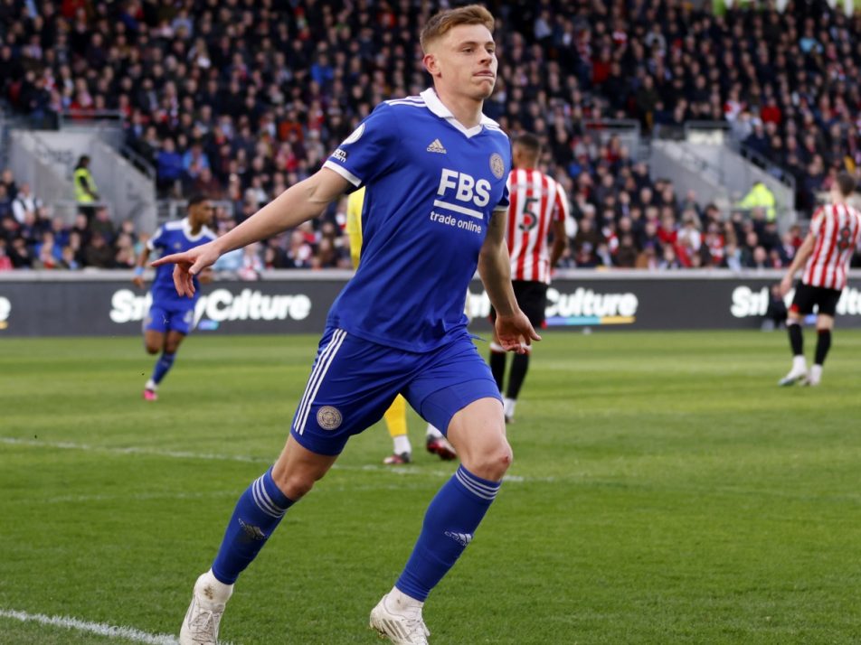 Man Utd 'like' £40m Newcastle target amid Ten Hag U-turn over Jadon Sancho