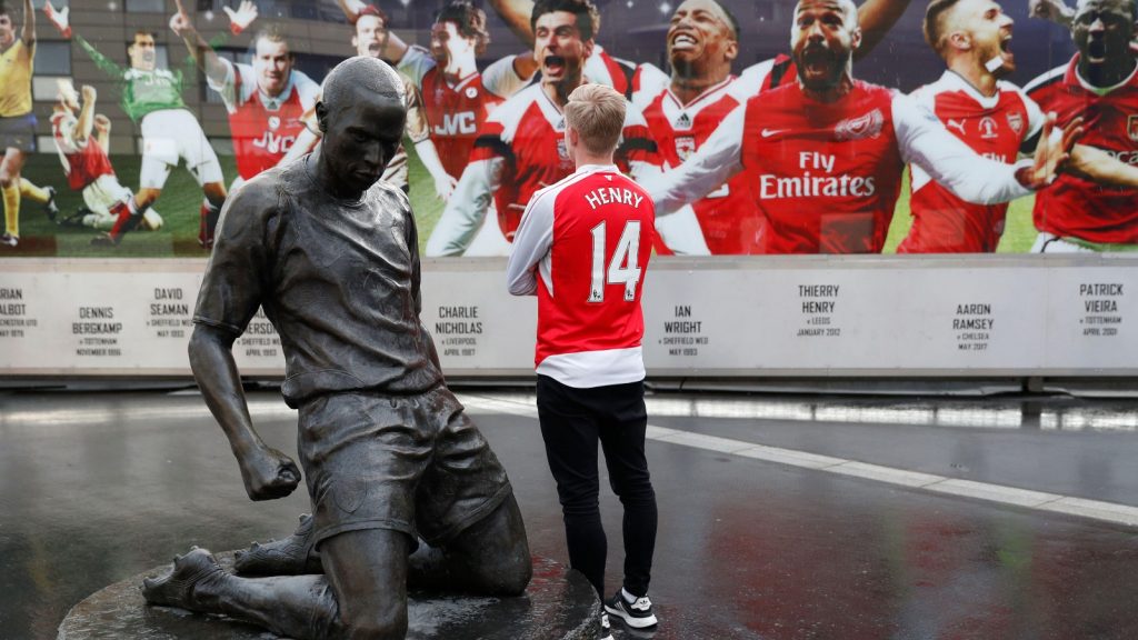 Man City, not fading Liverpool, would be the biggest transfer gamble of ...