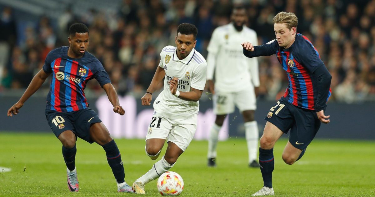 Manchester United 2 0 Nottingham Forest 5 0 Agg Martial On Target As