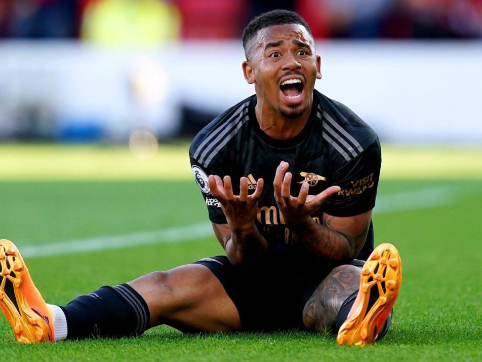 Arsenal didn't bottle it, they 'drowned' as Gunners revert to type; Man ...