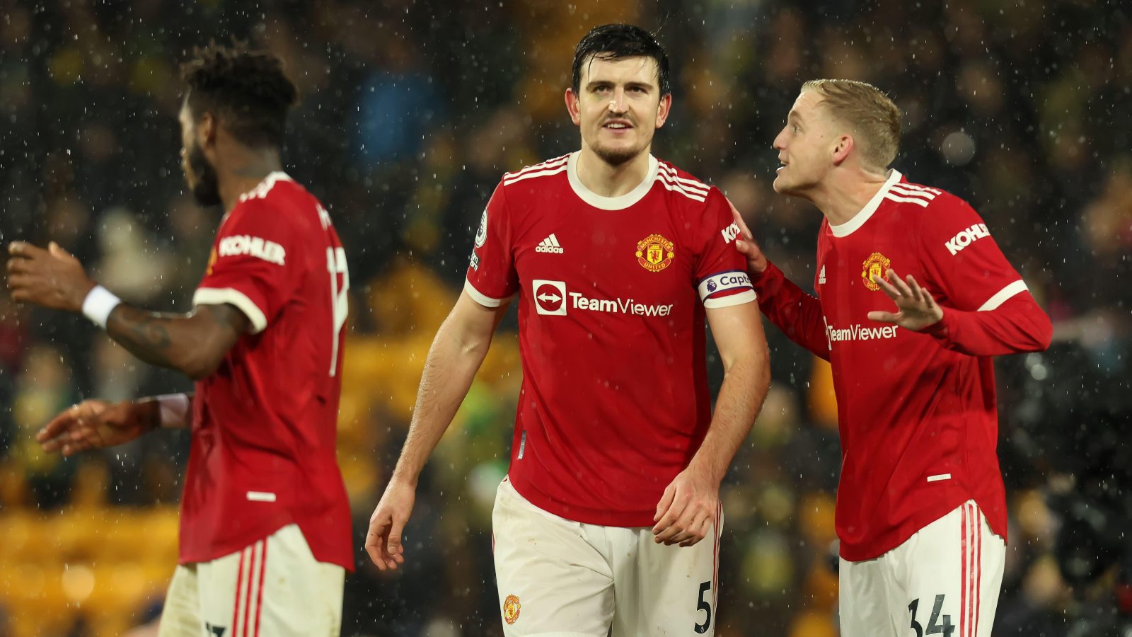 Man Utd flop to follow in footsteps of sold pair as two clubs compete ...