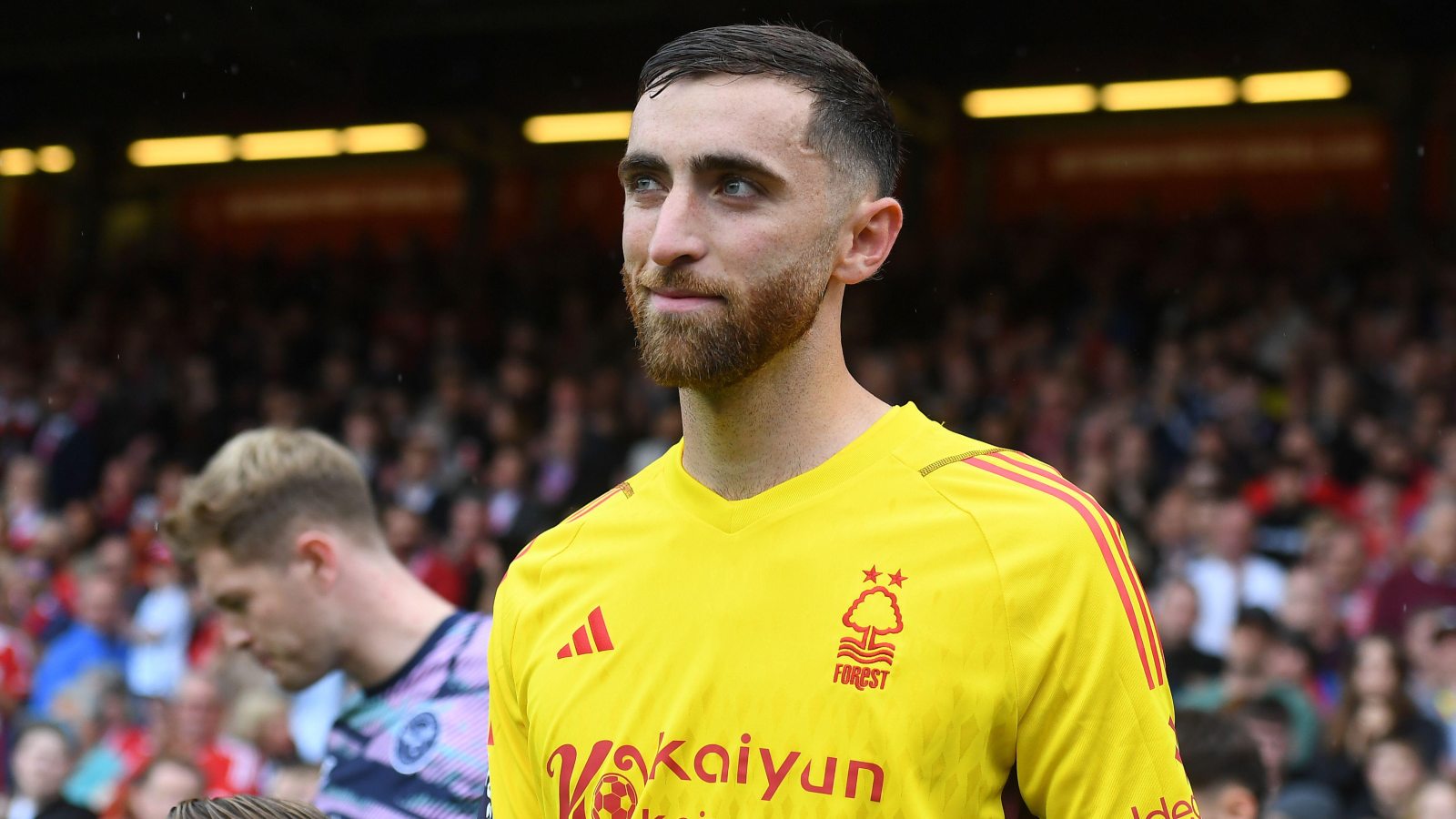 Former Arsenal goalkeeper labels current Gunners player as 'f***ing weird'