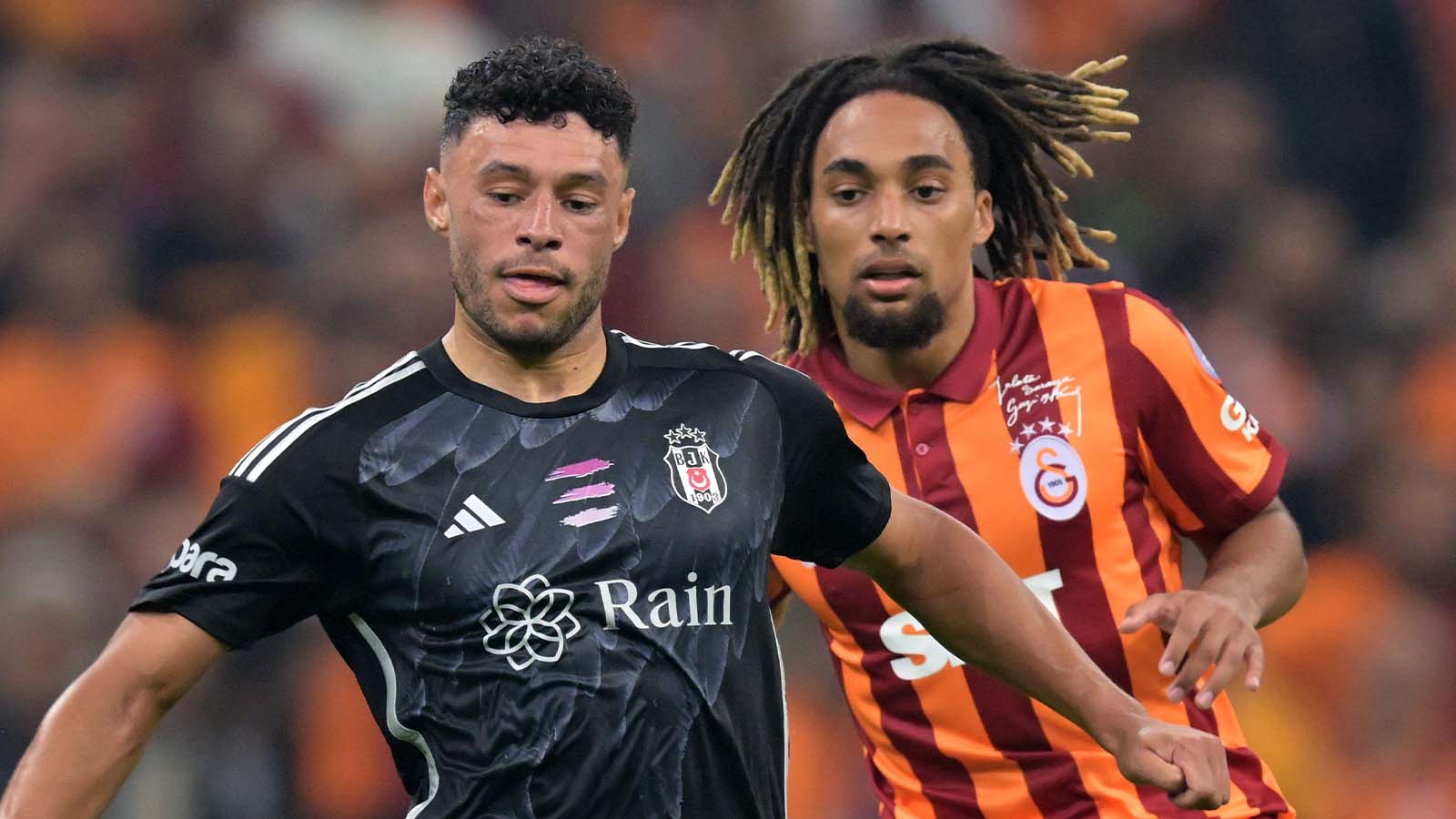 Man Utd set to rival Arsenal for French star as 2024 transfer is deemed 'highly likely'