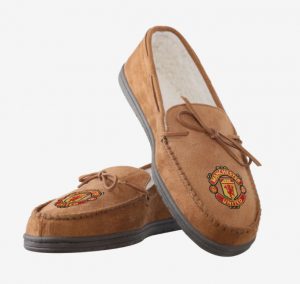 10 of the best gifts for Manchester United fans this Christmas