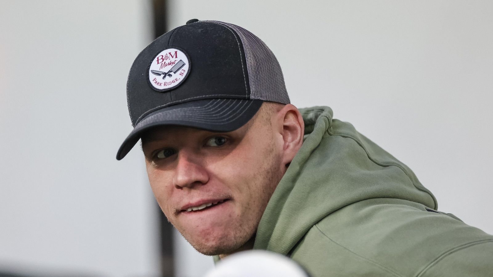 Jordan destroys Arsenal star Ramsdale and his dad in 'bedtime story ...