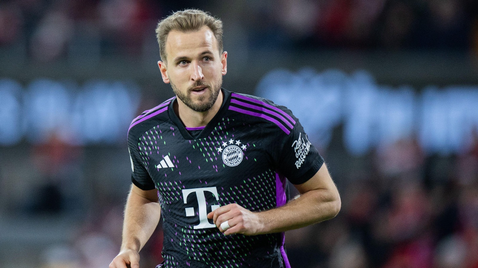 Does Harry Kane need to leave Bayern Munich in order to win trophies?