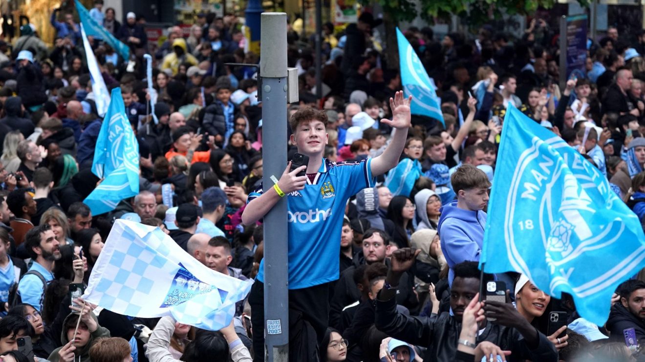 Man City fans could become 'heroes' by walking away from the club