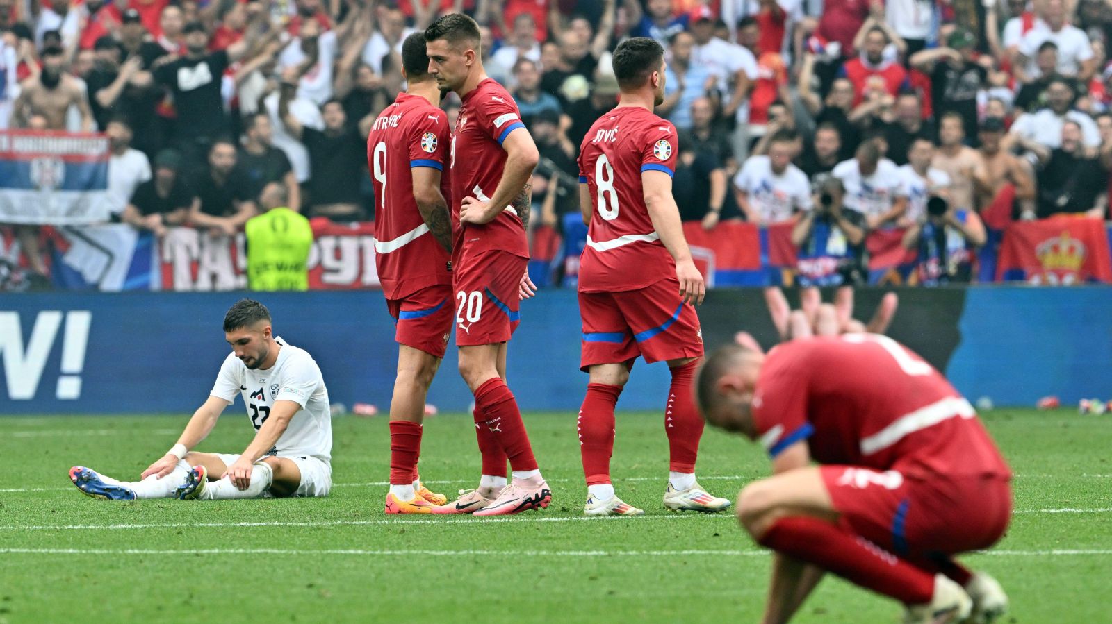 Sesko, Mitrovic and Vlahovic go missing but Serbia break Slovenia ...