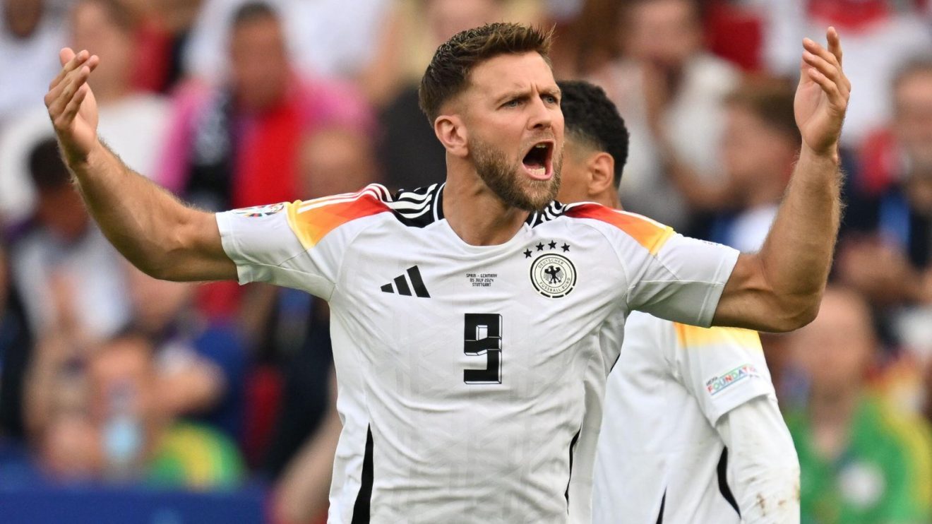 Romano confirms West Ham double deal as Niclas Fullkrug completes £27m ...