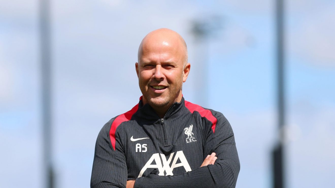 Liverpool transfers: Slot gives green light to rival Premier League ...