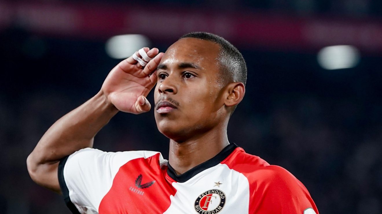 Leeds transfer: Feyenoord forward Igor Paixao could be 'plucked away ...