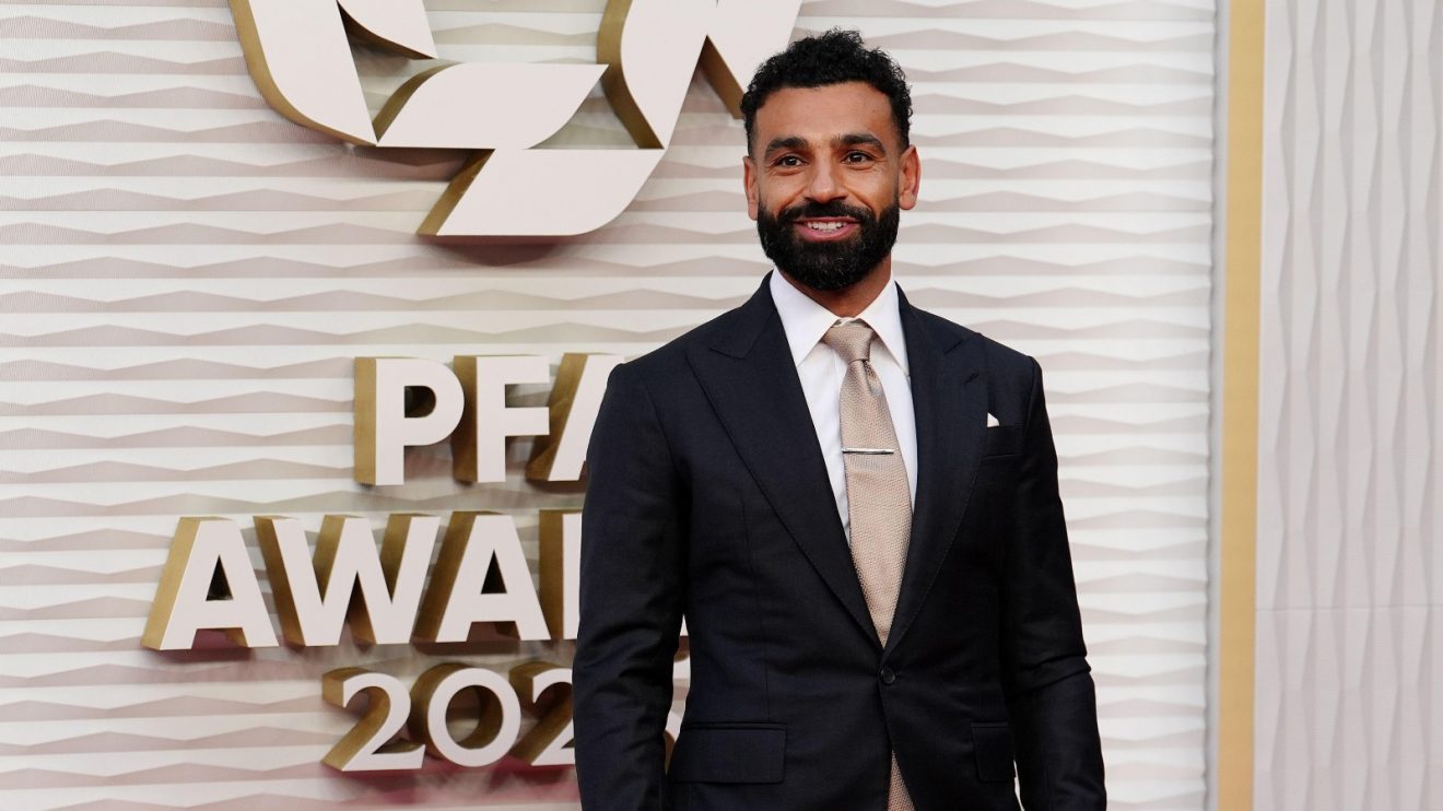 Liverpool star Mo Salah makes surprise PL title prediction with rivals ...