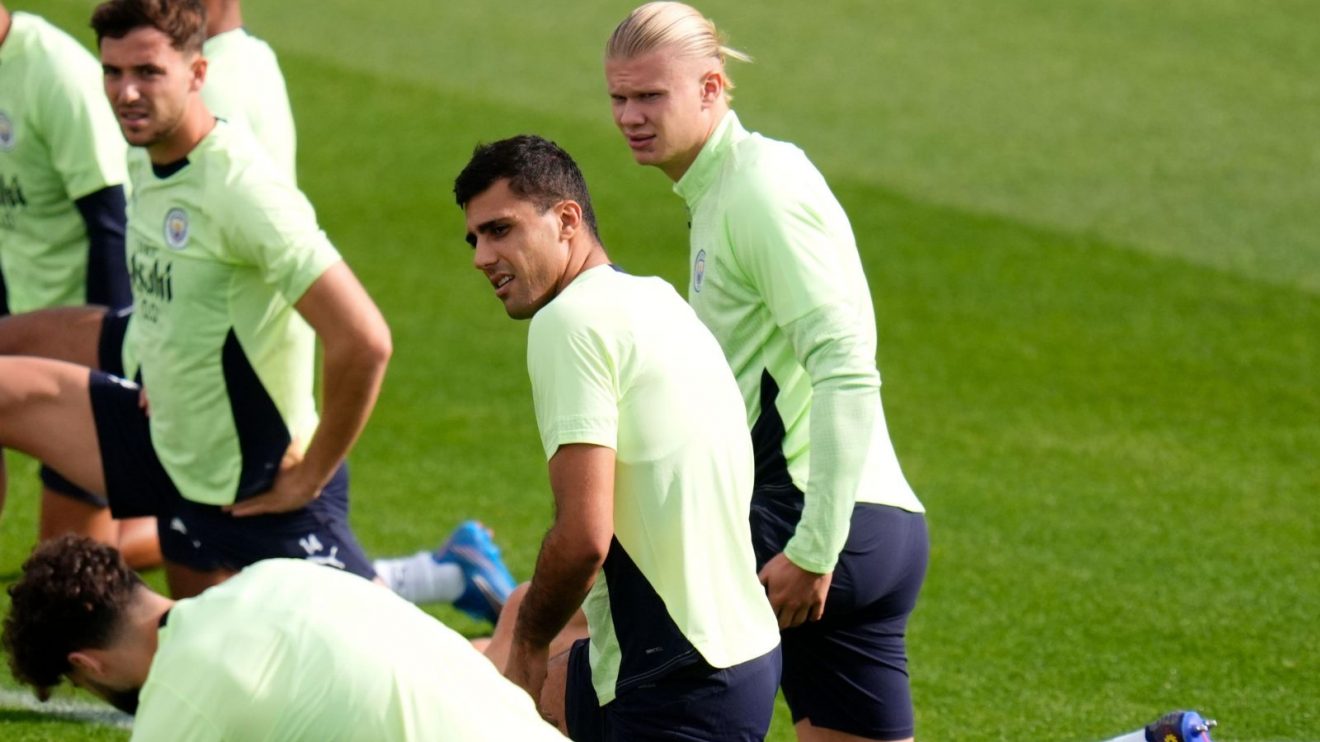Man City huge blow as Real Madrid 'raise stakes' with 'record offer ...