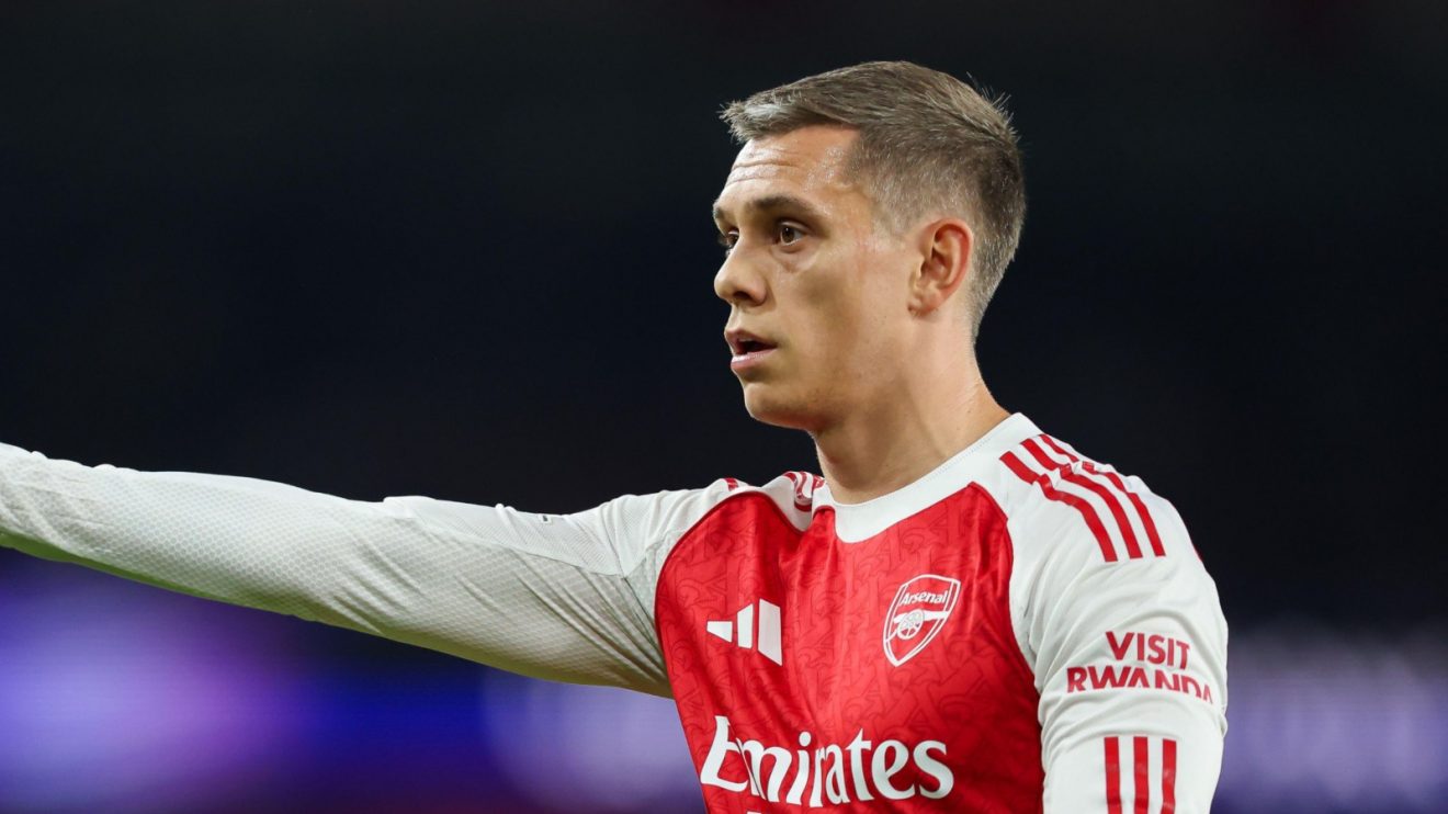 Arsenal star makes transfer 'guarantee' as he names next club; Trossard ...
