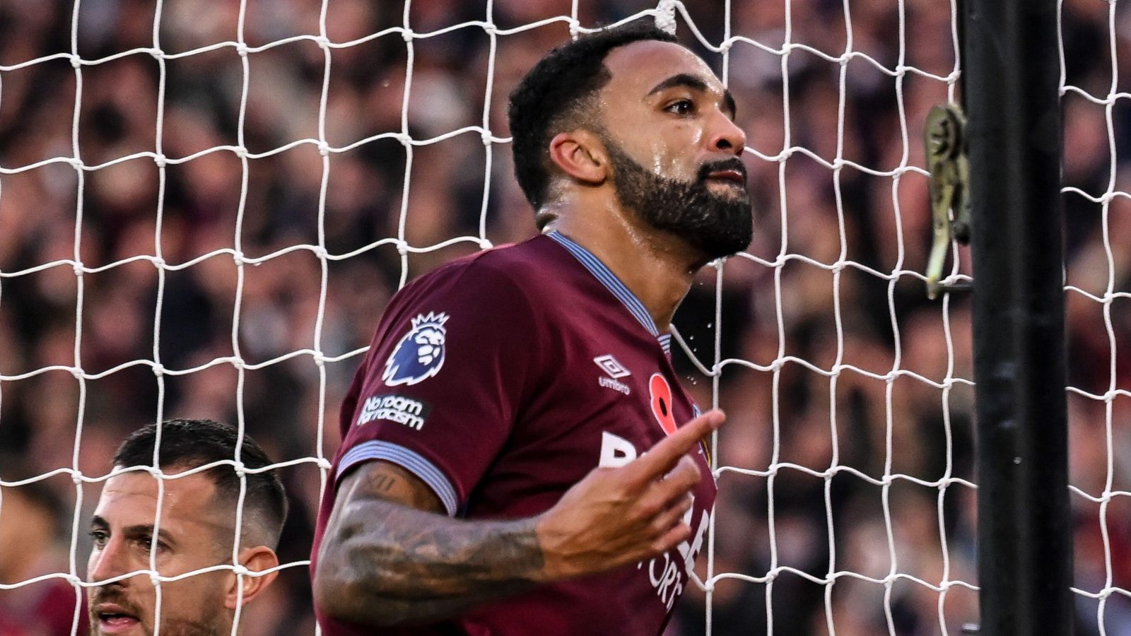 West Ham survival on after groundbreaking Nuno tactic: Playing a striker