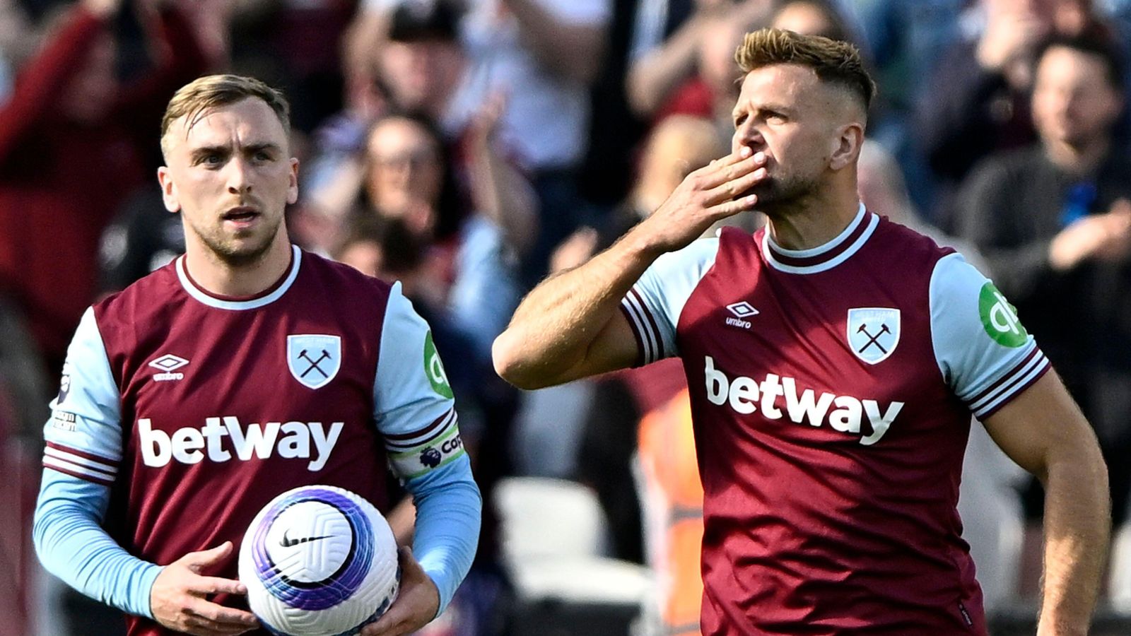 West Ham 'agree' transfer that is 'risky' for current and next club ...