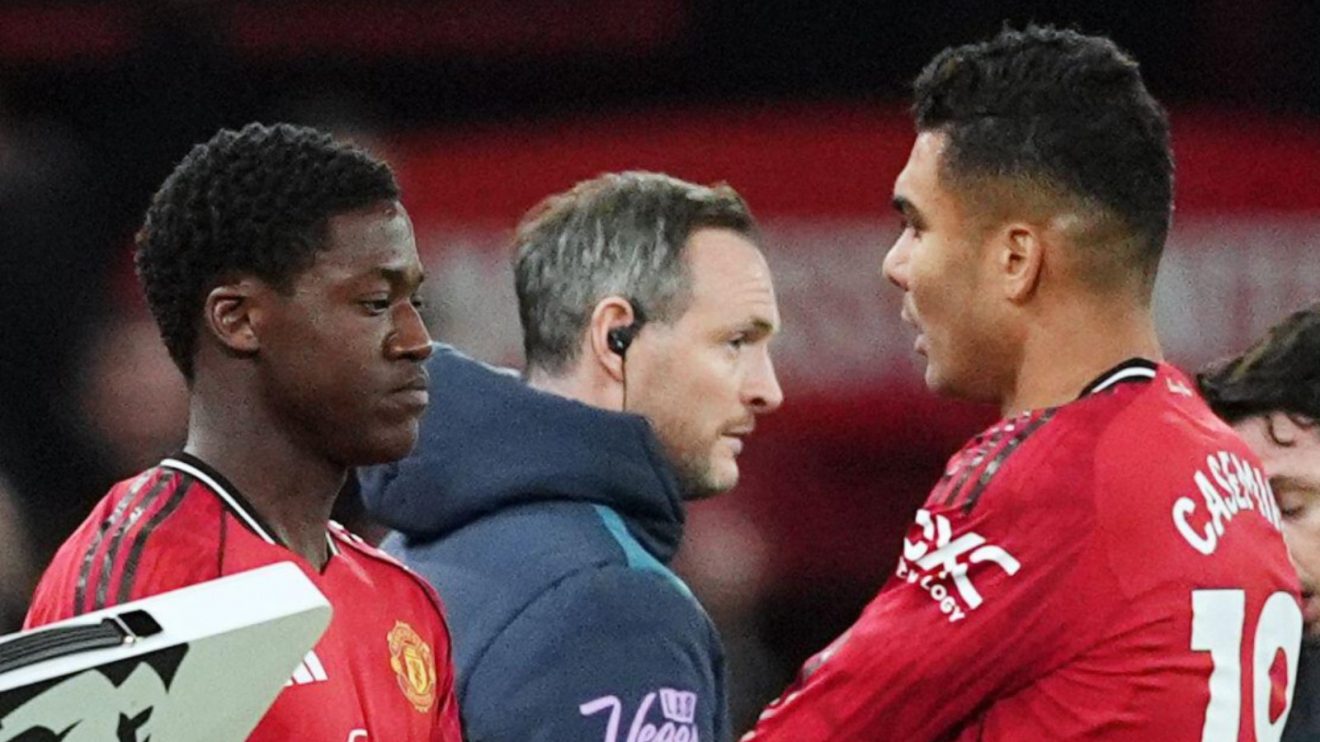 Manchester United need transfer policy change as Garnacho backs 'FREE ...