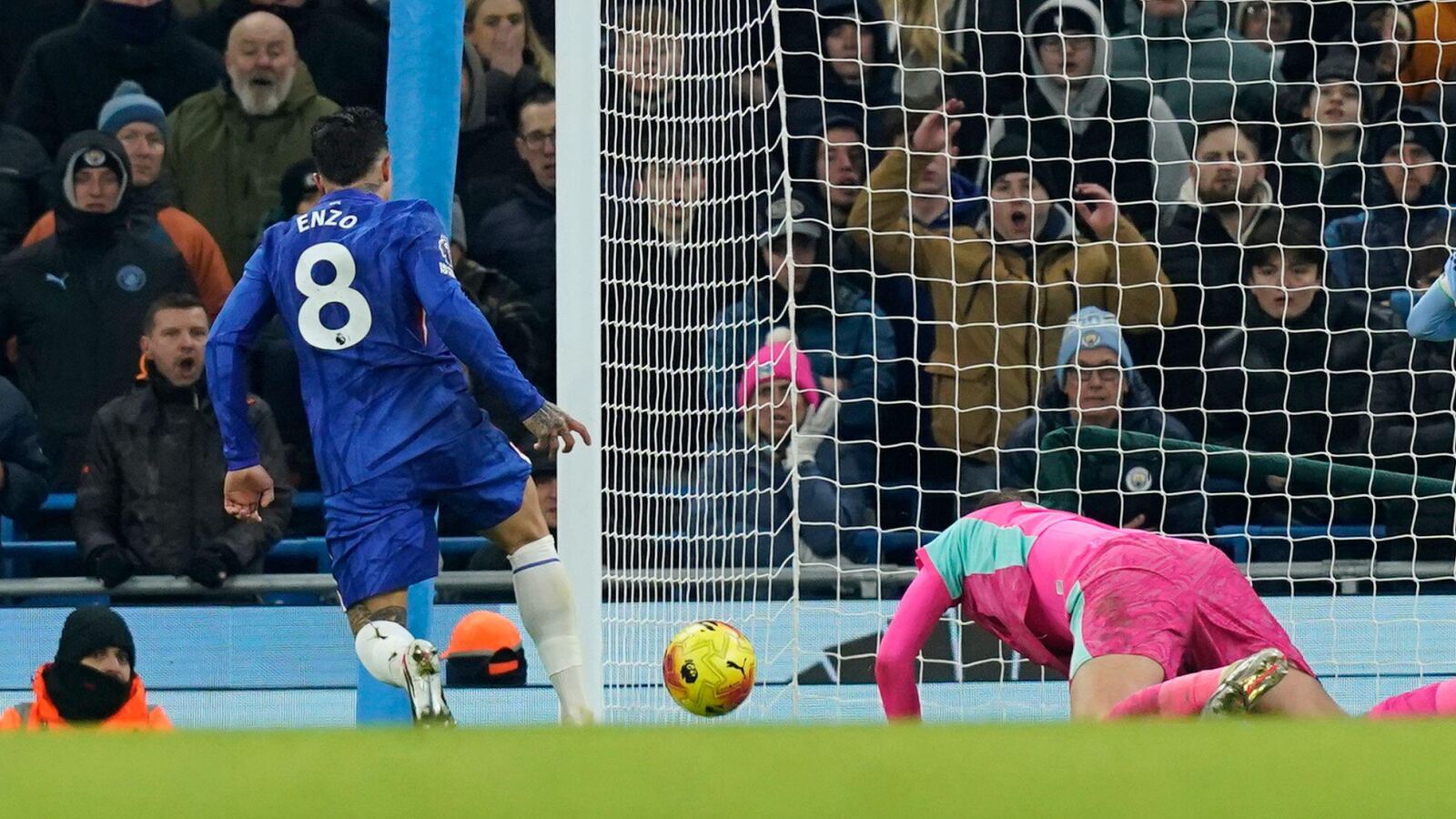 Arsenal title to lose after second Man City slip of 2026 leaves Gunners ...